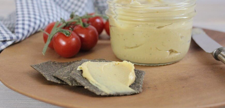 Tangy Spreadable Cashew Cheese - PETA UK