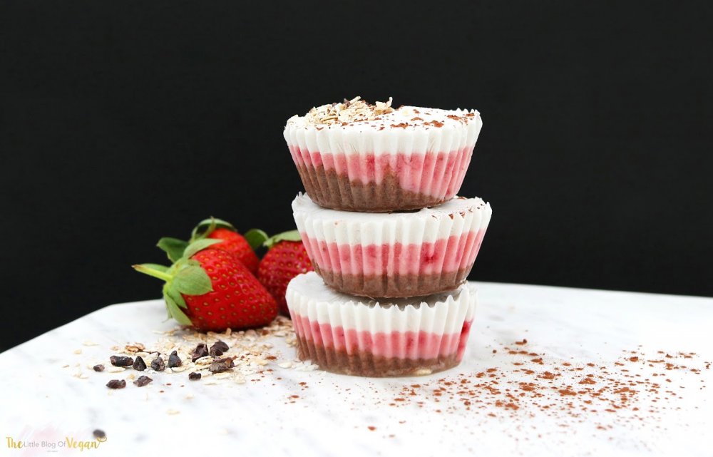 7 Ways to Have a Dazzling Vegan New Year's Eve - PETA UK